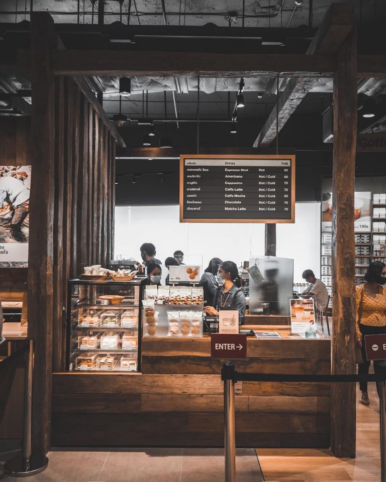 MUJI Has Just Opened Its 2nd Cafe In Bangkok With A Classy All Wood ...