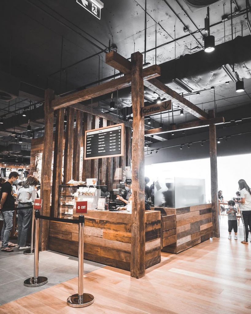 MUJI Has Just Opened Its 2nd Cafe In Bangkok With A Classy All Wood ...