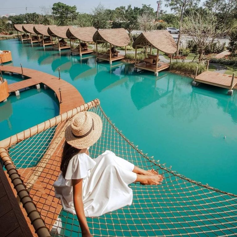 Bubble In The Forest Thailand: A Floating Cafe Perched Above Pristine ...
